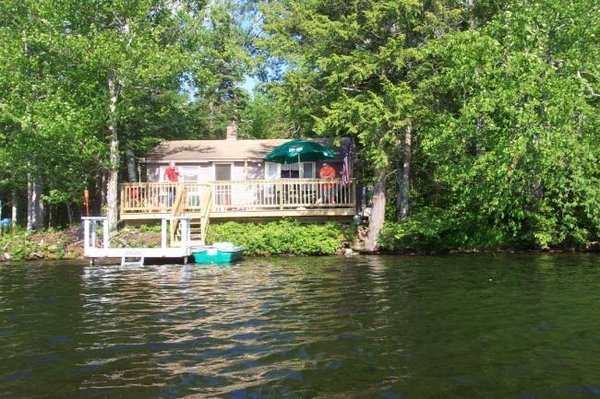 LAKESIDE COTTAGE FOR RENT ON LAKE ARMINGTON - Updated December 2024 ...