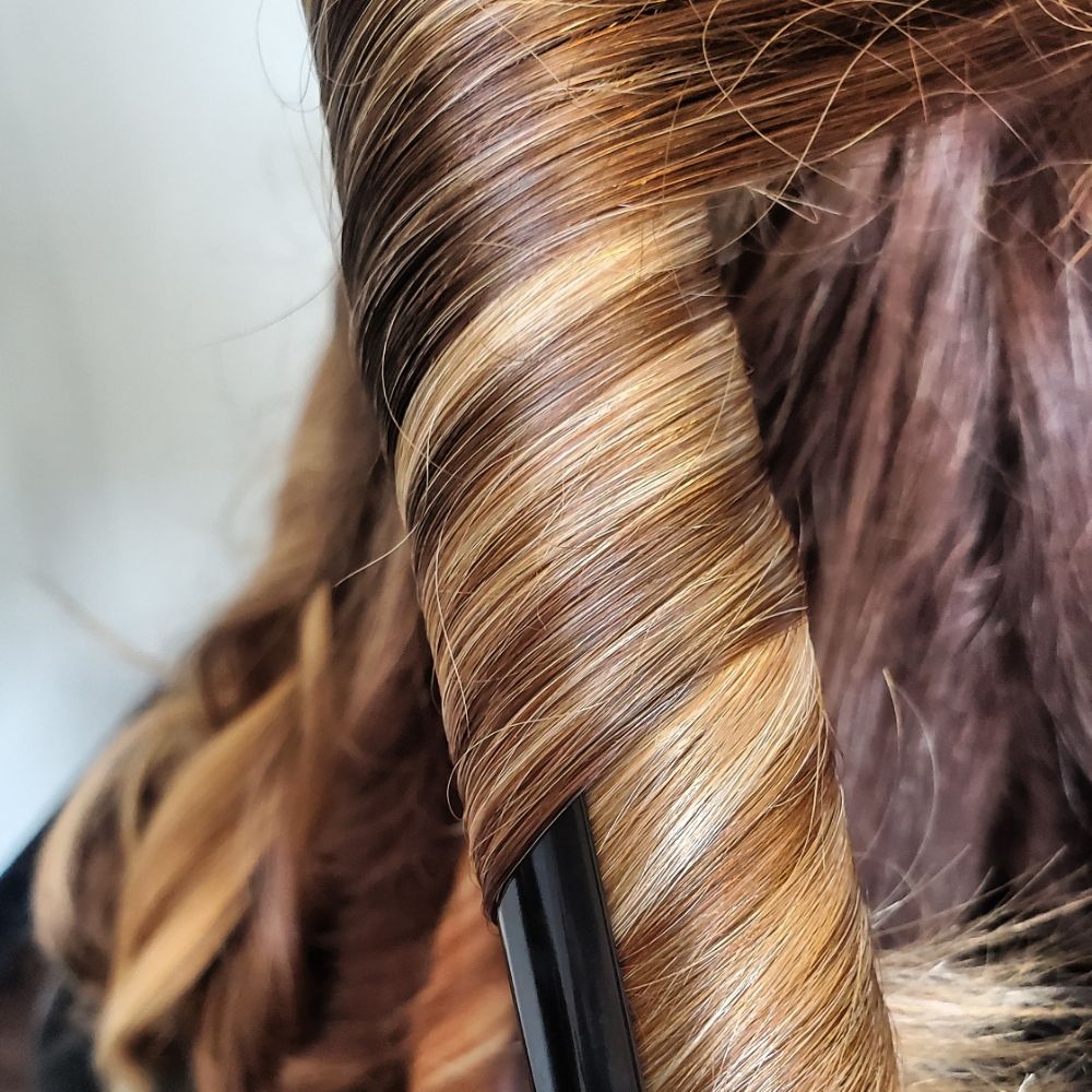 BOMBSHELL BEAUTY AND BLOWOUT BAR - 309 Photos & 33 Reviews - Hair ...