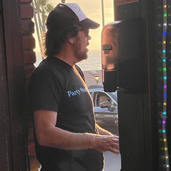 SHELLBACK TAVERN - Updated June 2024 - 215 Photos & 357 Reviews - 116 ...