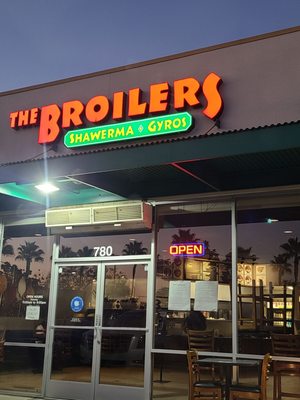 THE BROILERS - Updated October 2024 - 79 Photos & 176 Reviews - 780 W ...