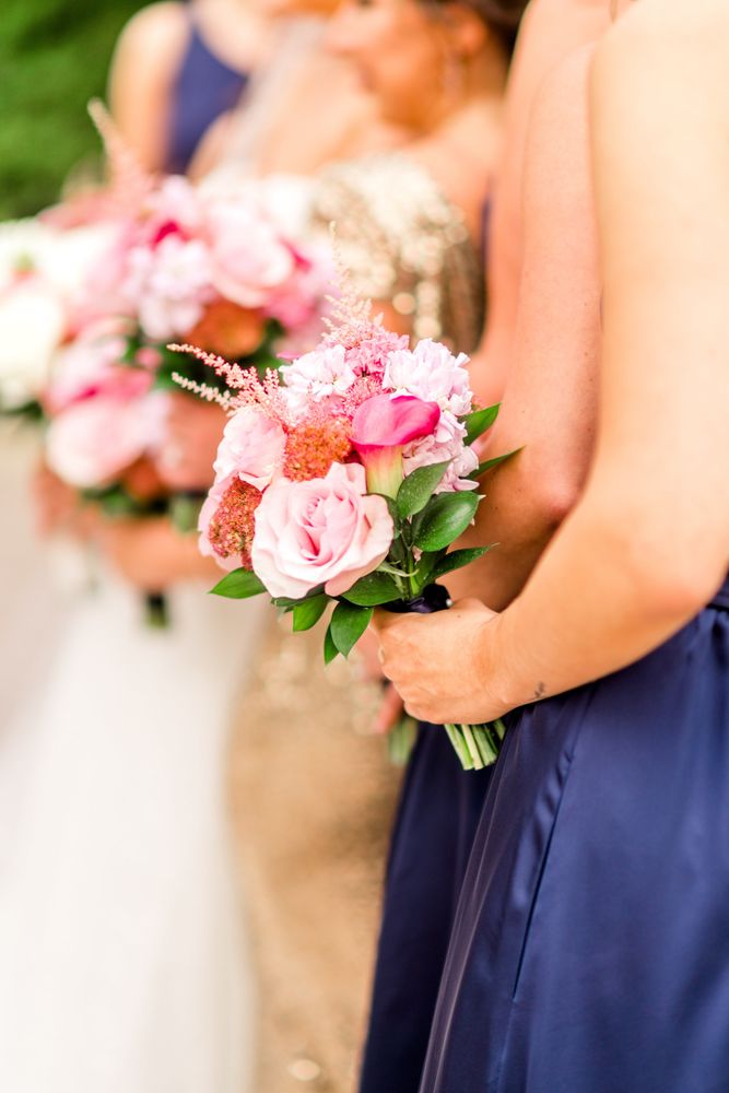 KARIN’S FLORIST - 113 Photos & 120 Reviews - 527 Maple Ave E, Vienna ...