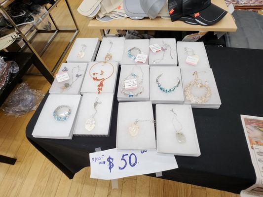 GOLF MILL SHOPPING CENTER - Updated October 2025 - 46 Photos & 121 ...