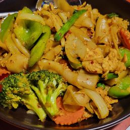 OCHA THAI KITCHEN & BAR - Updated July 2024 - 1278 Photos & 681 Reviews ...