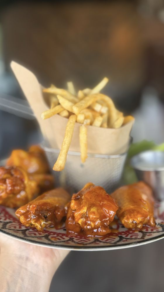 LOUD BURGER - Updated July 2025 - 281 Photos & 320 Reviews - 22497 ...