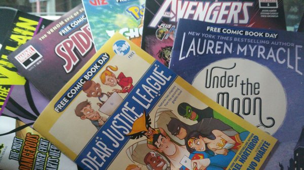 MIDTOWN COMICS DOWNTOWN - 125 Photos & 72 Reviews - 64 Fulton St, New ...