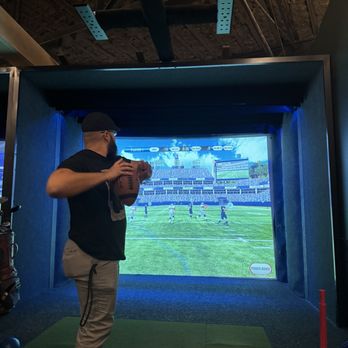 FORE SCORE A GOLF TAVERN - Updated January 2025 - 240 Photos & 58 ...