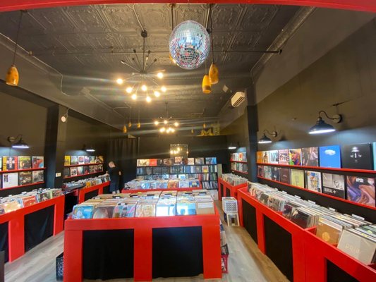 LOVE VINYL RECORDS - Updated October 2025 - 12 Photos - 140 Erie Blvd ...