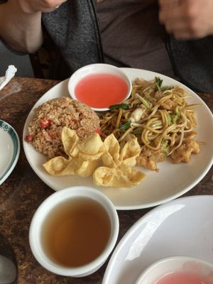 LUCKY STAR CHINESE RESTAURANT - Updated June 2024 - 47 Photos & 90 ...