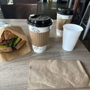 HOJAS TEA HOUSE - Updated December 2025 - 392 Photos & 466 Reviews ...