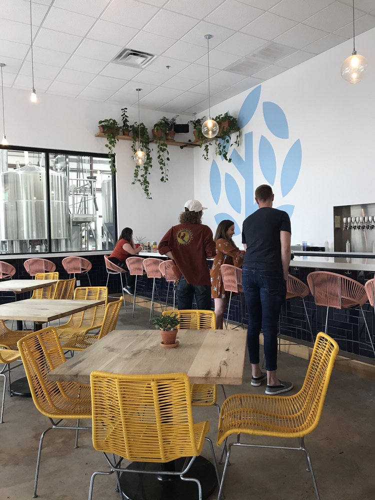 LIVELY BEERWORKS - Updated May 2025 - 91 Photos & 45 Reviews - 815 SW ...