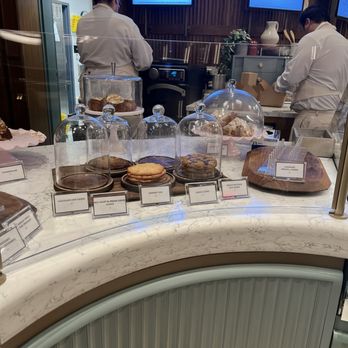 CHEZ BON BON - Updated December 2024 - 213 Photos & 43 Reviews - 2777 S ...