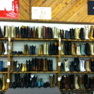BOOT BARN - Updated June 2025 - 33 Photos - 2962 NW Loop 338 State Rte ...