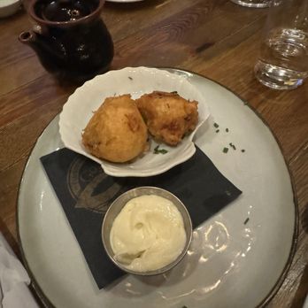 GO FISH - Updated September 2025 - 59 Photos & 69 Reviews - 301 S Hull ...