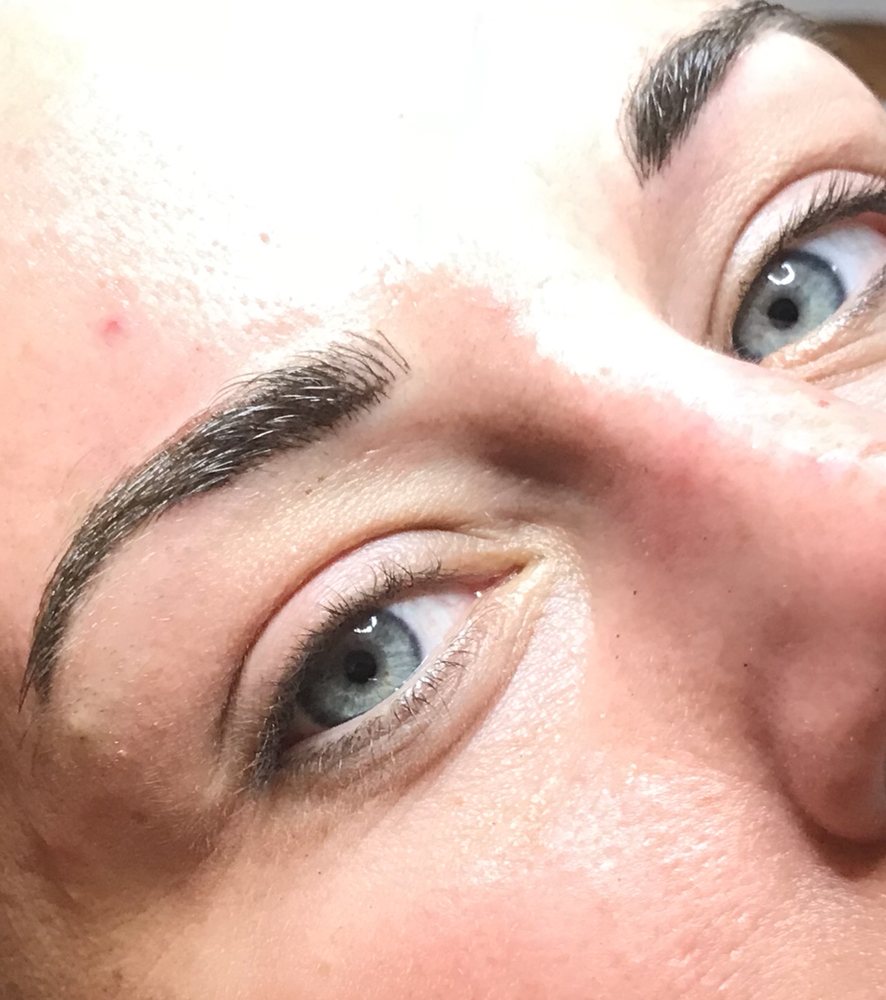RAZED BROW 3D BROW STUDIO - Updated April 2025 - 13 Photos - 820 ...