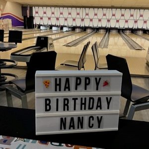 OAK TREE LANES BOWLING AND SPORTS BAR - 102 Photos & 243 Reviews - 990 ...