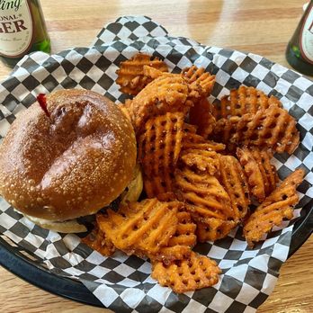 ROADIES RESTAURANT AND BAR - Updated May 2026 - 115 Photos & 91 Reviews ...