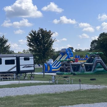 WHISPERING HILLS RV PARK - Updated July 2025 - 66 Photos & 53 Reviews ...