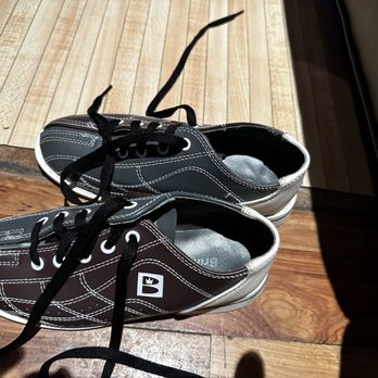 PINSTRIPES - Updated July 2024 - 507 Photos & 387 Reviews - 3849 ...