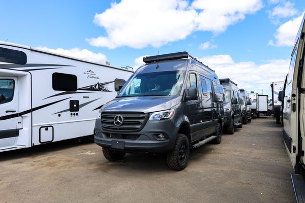 JOHNSON RV MEDFORD - Updated November 2025 - 34 Photos - 2840 Crater ...