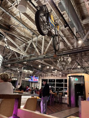 TOPPERS PIZZA PLACE - Updated December 2025 - 307 Photos & 250 Reviews ...