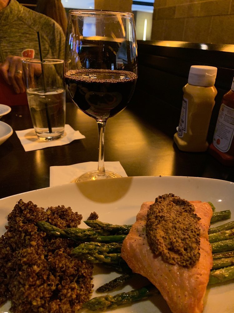 RED BAR - 82 Photos & 97 Reviews - 9300 Bryn Mawr Ave, Rosemont, IL - Yelp