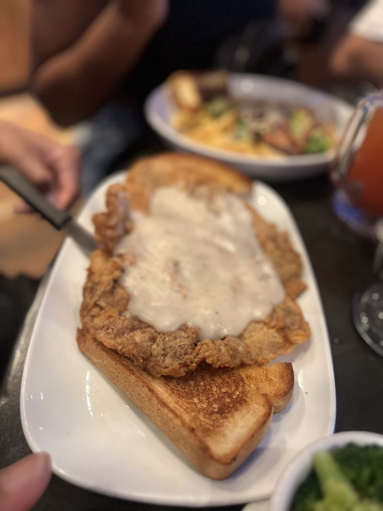 BOMBSHELLS RESTAURANT & BAR - Updated December 2024 - 292 Photos & 427 ...