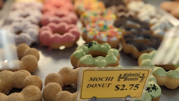 COLONIAL DONUTS - Updated January 2026 - 50 Photos & 103 Reviews - 6126 ...