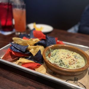 WHITE KNIGHT DINER - 72 Photos & 104 Reviews - 1801 Olive St, Saint ...