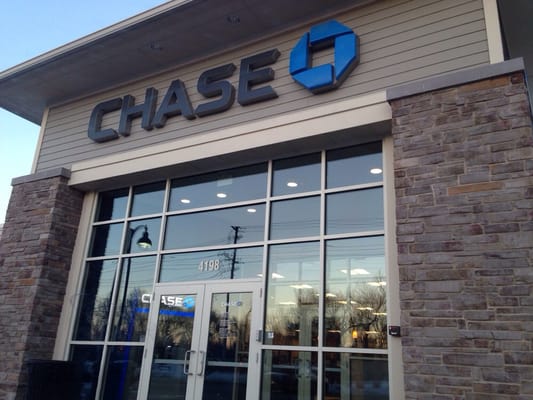CHASE BANK - Updated October 2025 - 4198 Il Route 83, Long Grove ...