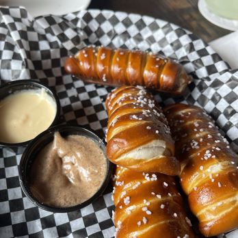 The Best 10 Restaurants near University of Massachusetts Amherst in ...