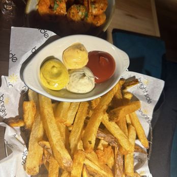 BRIGHT SIDE - Updated January 2026 - 181 Photos & 94 Reviews - 1948 W ...