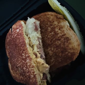 CHOMP - Updated July 2025 - 297 Photos & 345 Reviews - 200 S Main St ...