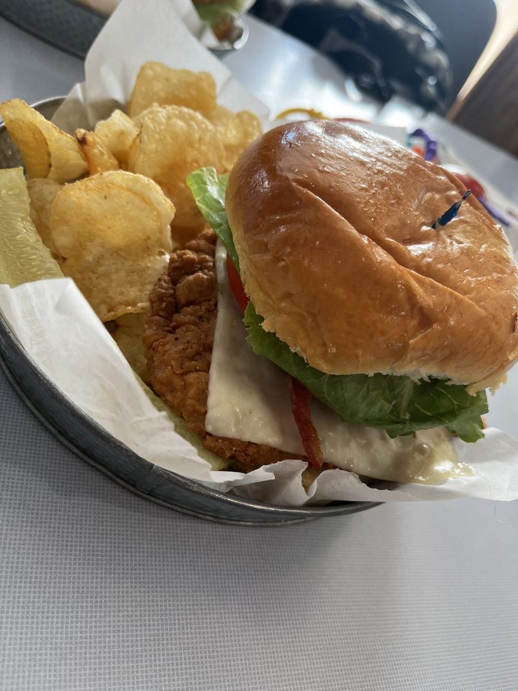 HUMMINGBIRD CAFE - Updated January 2025 - 26 Photos & 29 Reviews - 18 ...