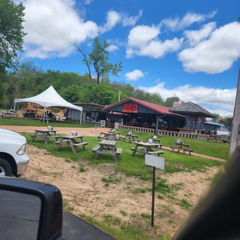 KRB’S KLINGERS REAL BBQ - Updated August 2024 - 49 Photos & 30 Reviews ...