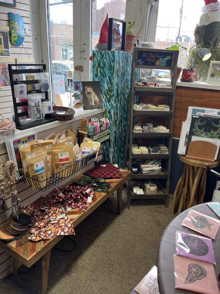 HIDDEN PEAK COLLECTIVE - Updated April 2026 - 1016 Virginia Ave ...