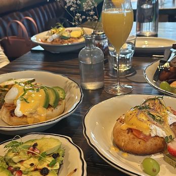 THE PARLOUR - Updated December 2025 - 119 Photos & 53 Reviews - 642 ...