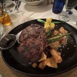 TEWKSBURY INN - Updated December 2025 - 202 Photos & 275 Reviews - 55 ...