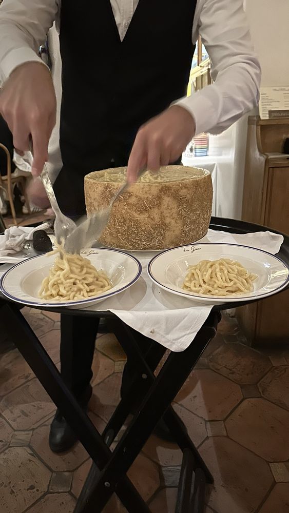 LA GIOIA - Updated September 2024 - 17 Photos - Via S. Marco 38, Milano ...