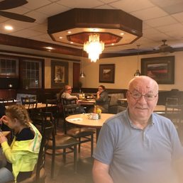 DIAMOND’S FAMILY RESTAURANT - Updated December 2025 - 134 Photos & 106 ...