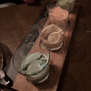 CHOP’S KALL INN - Updated September 2024 - 14 Photos - 4089 Sandy Hook ...