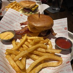 RED DOOR WOODFIRED GRILL - Updated December 2025 - 390 Photos & 334 ...