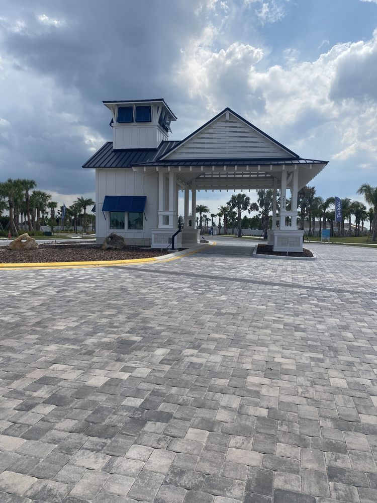 AMY KALMAN - COMPASS - Contact Agent - 719 Pinetree Dr, Indian Harbour ...