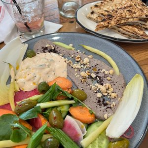 THE STONES COMMON HOUSE & KITCHEN - 121 Photos & 173 Reviews - 380 Main ...