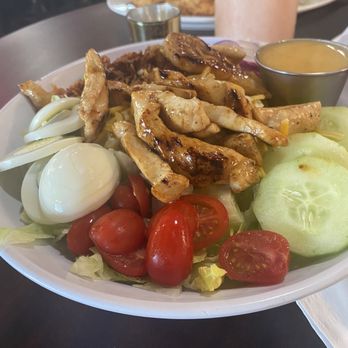 PUFFABELLY’S OLD DEPOT RESTAURANT - Updated October 2025 - 119 Photos ...