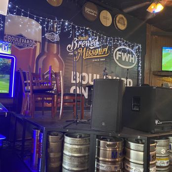 FIRST WARD HOUSE - Updated October 2025 - 28 Photos & 55 Reviews - 2101 ...