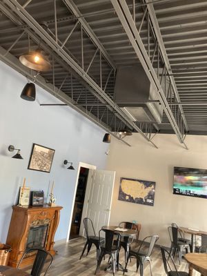 RUNAWAY BLUE BREWING COMPANY - Updated June 2026 - 33 Photos - 102 S ...