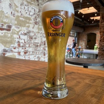 FRANKFORD HALL - Updated May 2025 - 761 Photos & 1045 Reviews - 1210 ...