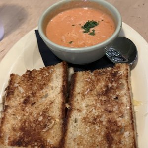 WATERSHED PUB & KITCHEN - 251 Photos & 418 Reviews - 10104 3rd Ave NE ...