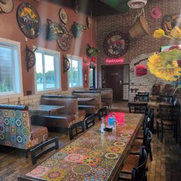 EL REFU - Updated July 2025 - 110 Photos & 86 Reviews - 17111 Tomball ...