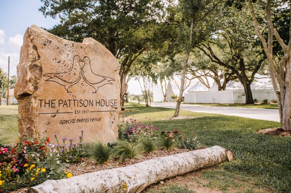 THE PATTISON HOUSE - 10 Photos - 3602 North St, Pattison, Texas ...